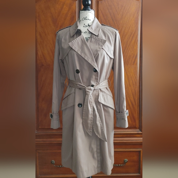 Ivanka Trump | Jackets & Coats | Ivanka Trump Trench Coat Taupe Size M ...